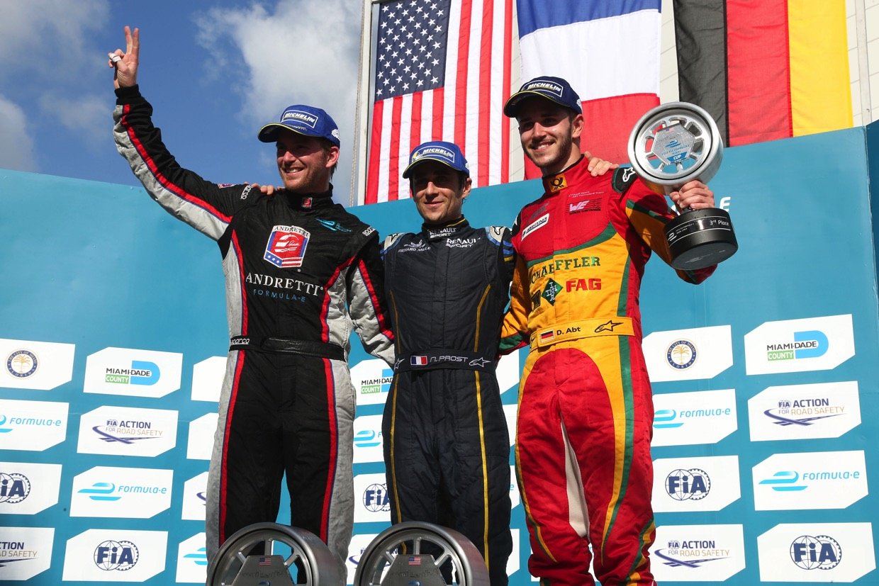 Formula E: An Electrifying Third Place in Miami - Warsteiner ...